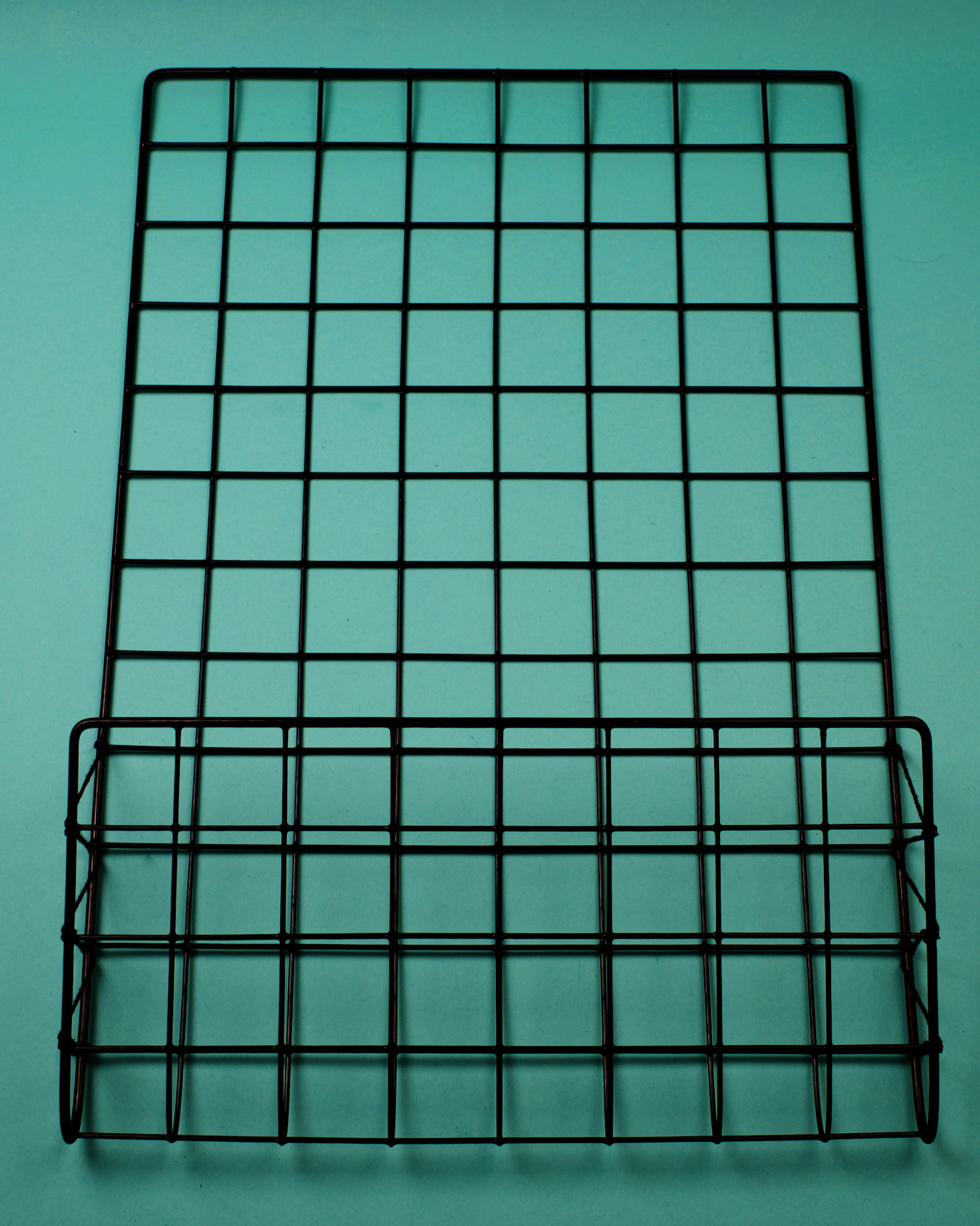 The Dorm DIY of Your Dreams: Wire Wall Grid Hanger - Society6 Blog